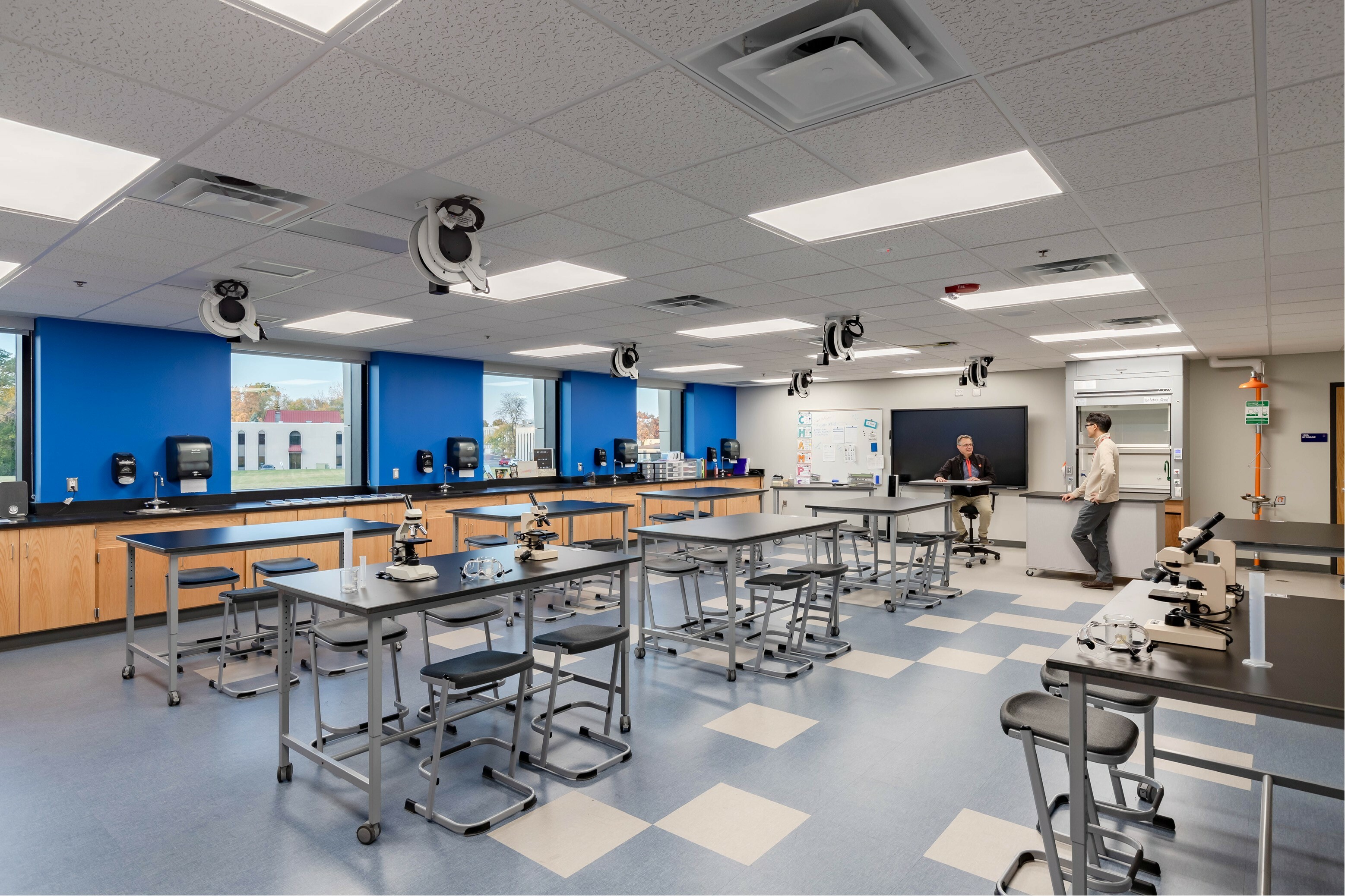 Plum Grove Middle School | Wold Architects & Engineers