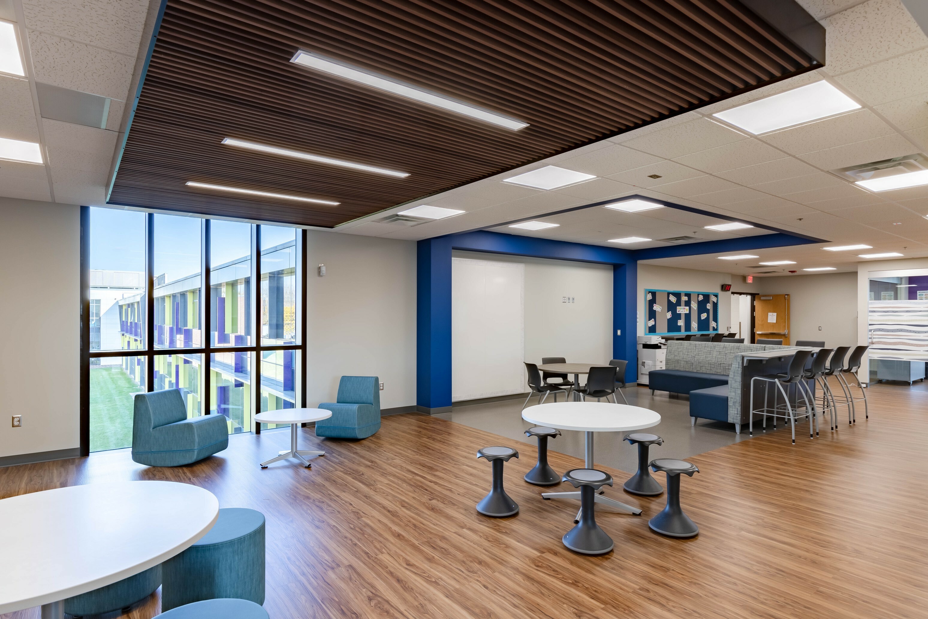 Plum Grove Middle School | Wold Architects & Engineers